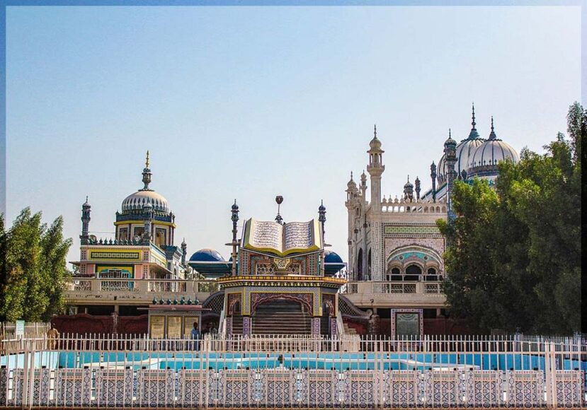 10 Most Famous Mosques in Pakistan | See Pakistan Tours
